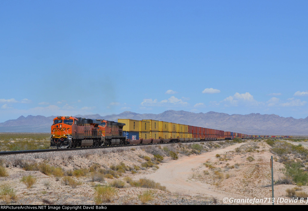 BNSF 7070